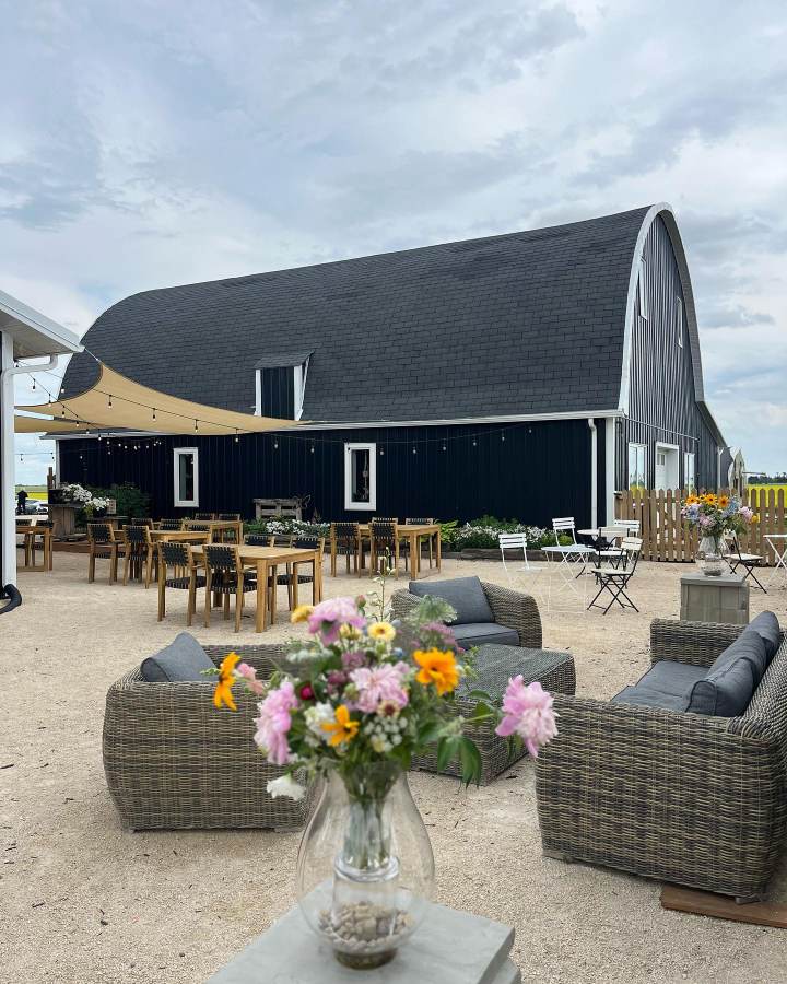 Lily Stone Gardens | Travel Manitoba