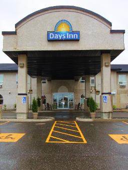 Days Inn & Suites | Travel Manitoba