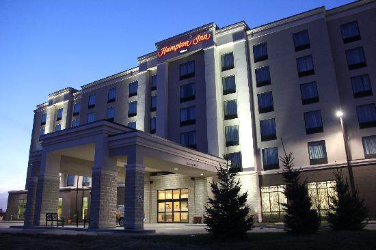 Hampton Inn Winnipeg Airport | Travel Manitoba