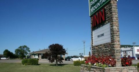 Prairie Mountain Inn | Travel Manitoba