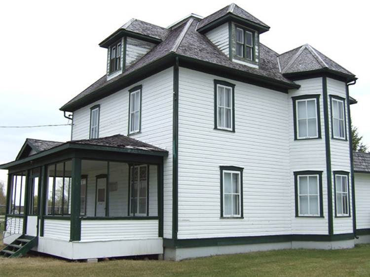 Teulon and District Museum | Travel Manitoba