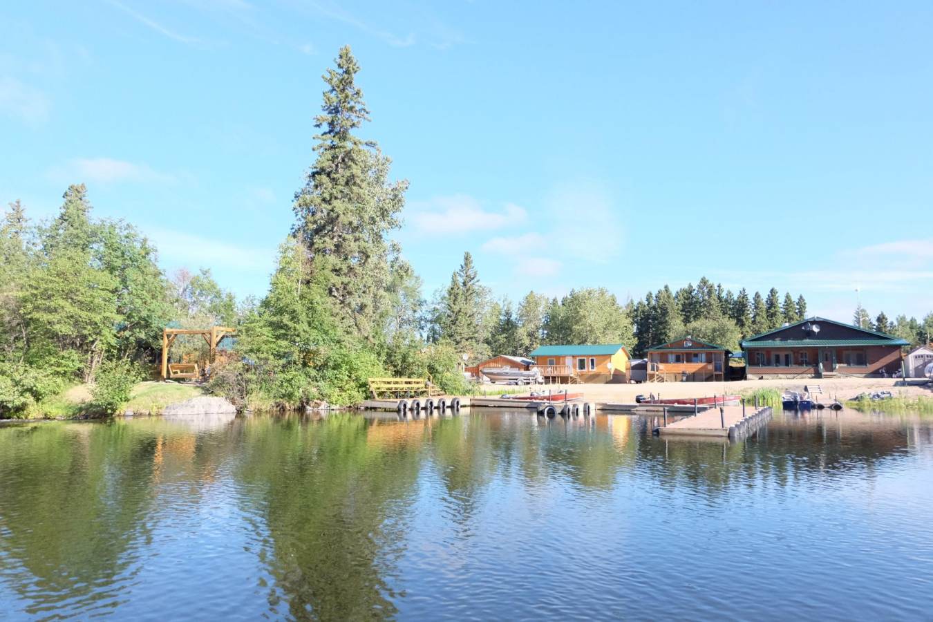 Wekusko Falls Lodge | Travel Manitoba