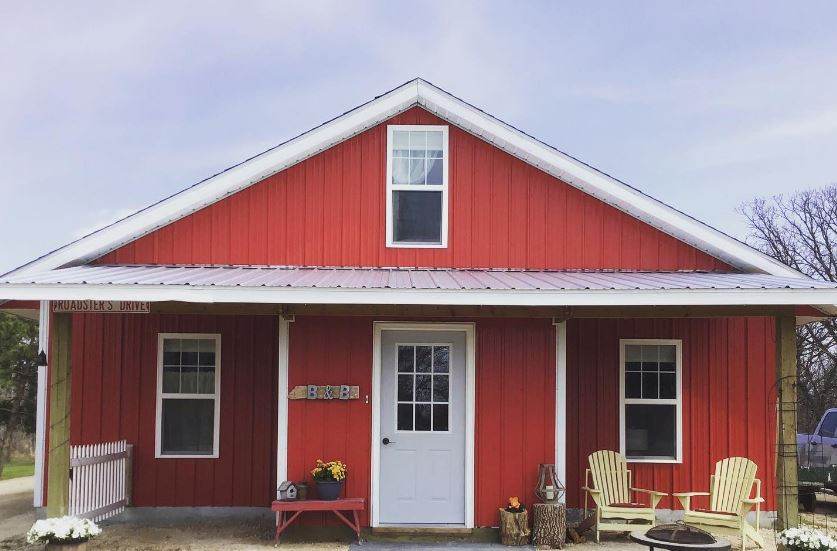 The Red Barn B&B | Travel Manitoba