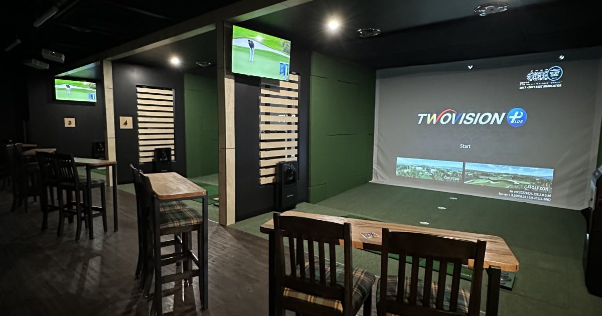 The Tee Box Virtual Golf | Travel Manitoba