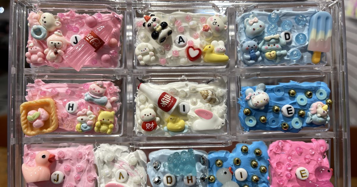 Decoden Desktop Organizer Workshop | Travel Manitoba